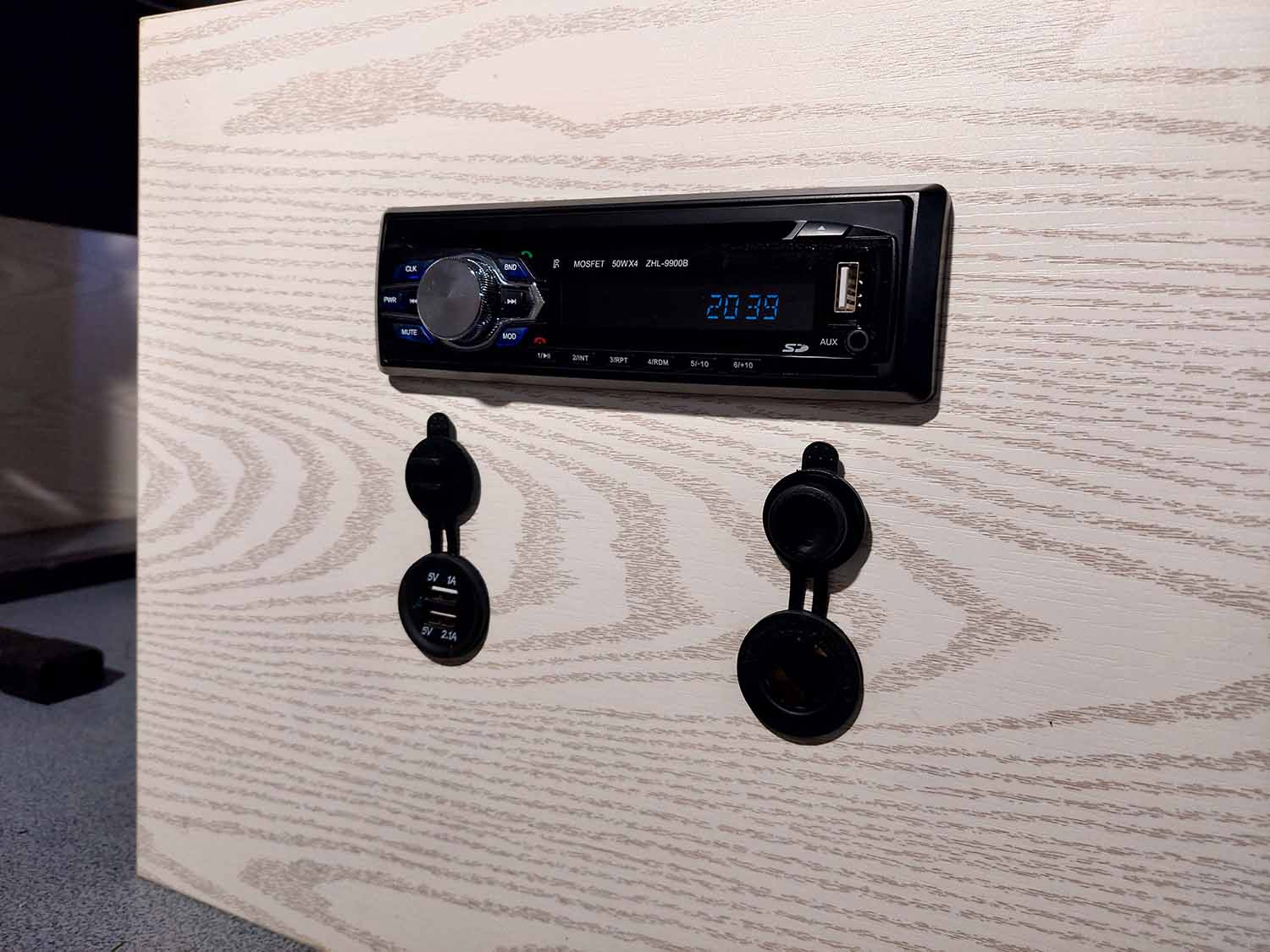 Chariot E1 Dual Fold Camper Trailer | Platinum Campers